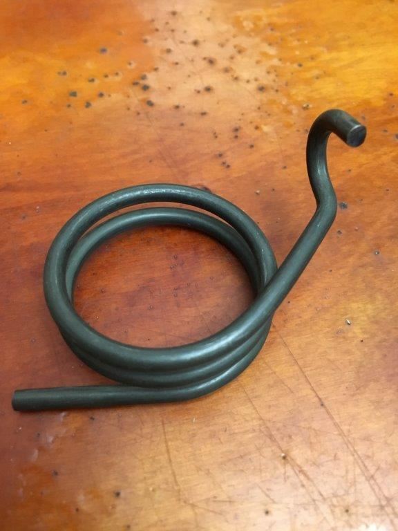 VW NOS. 113 141 723 Clutch Return Spring