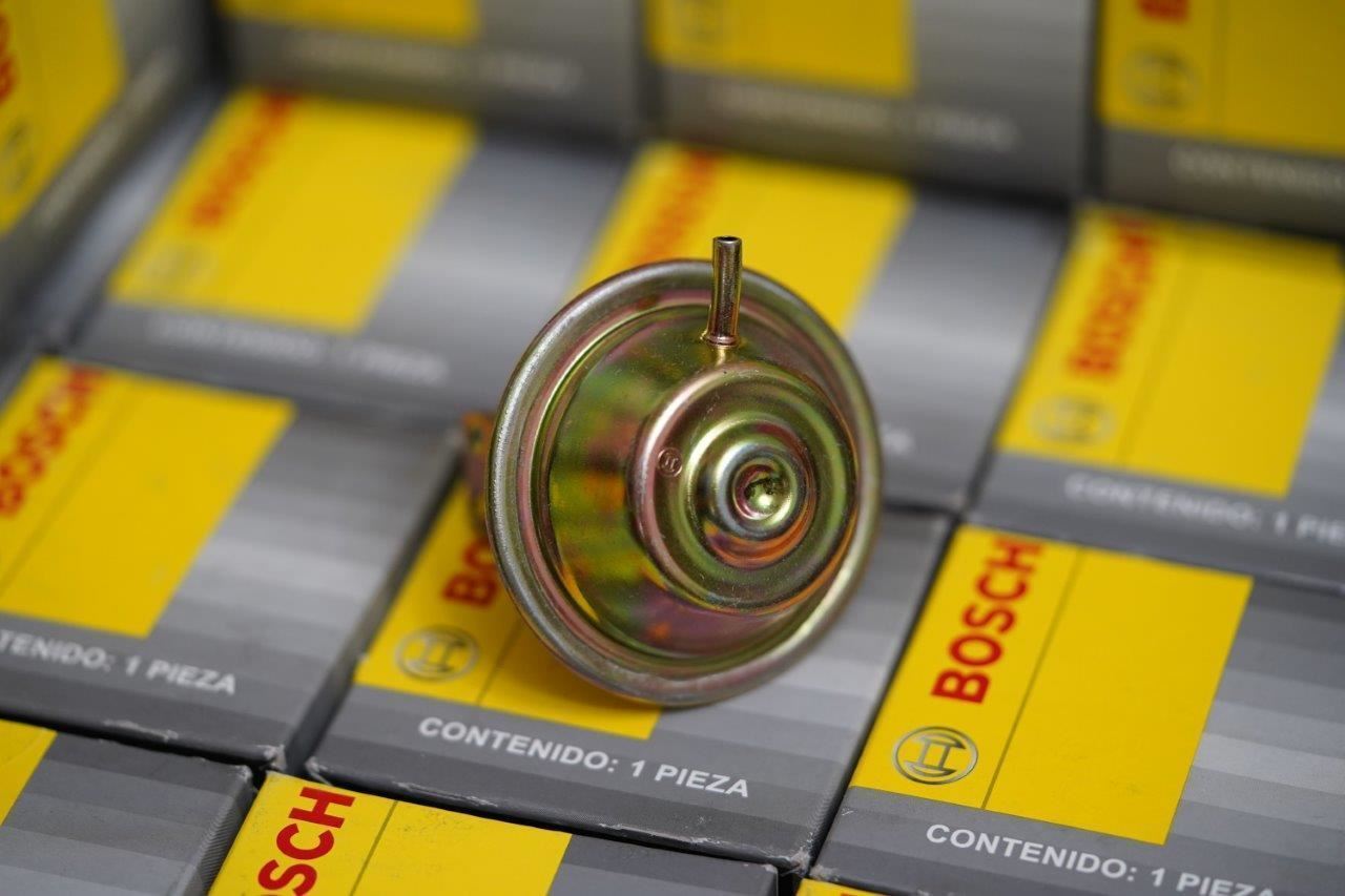 VW NOS. 043 905 205 Restored German Bosch Ignition Distributor 034 SVDA ...