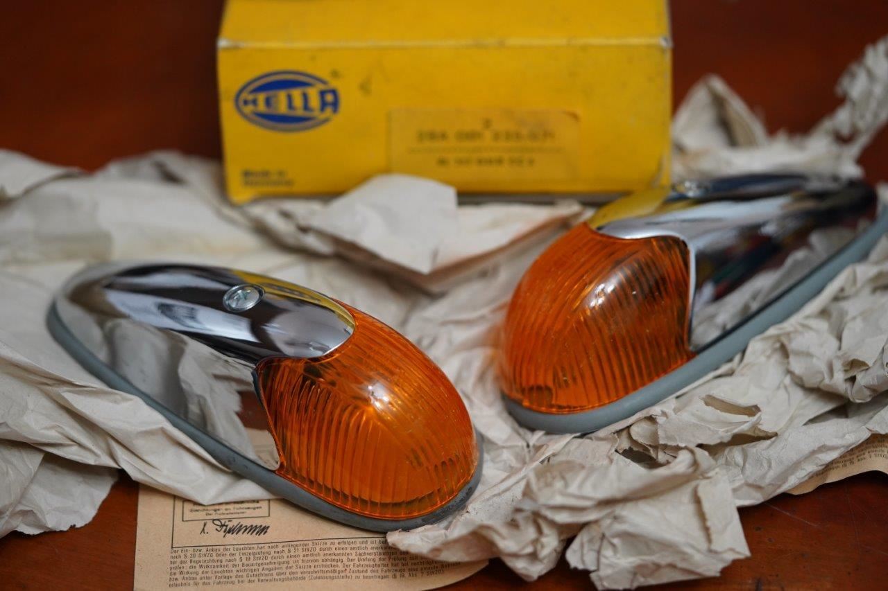 VW NOS. turn-signal-set-9 Turn Signal Set VW NOS. turn-signal-set-9 Turn Signal Set