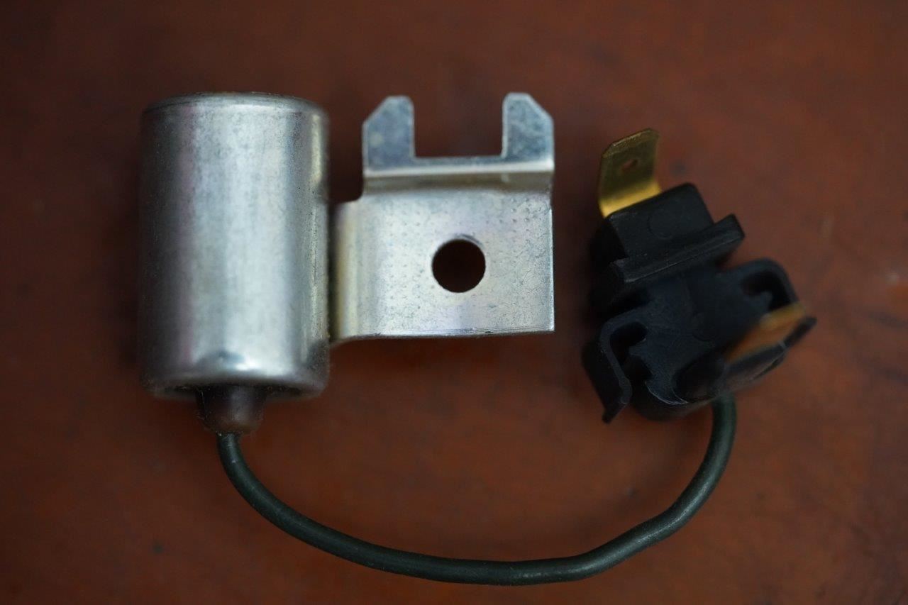 VW NOS. 060 905 295 Distributor Condenser